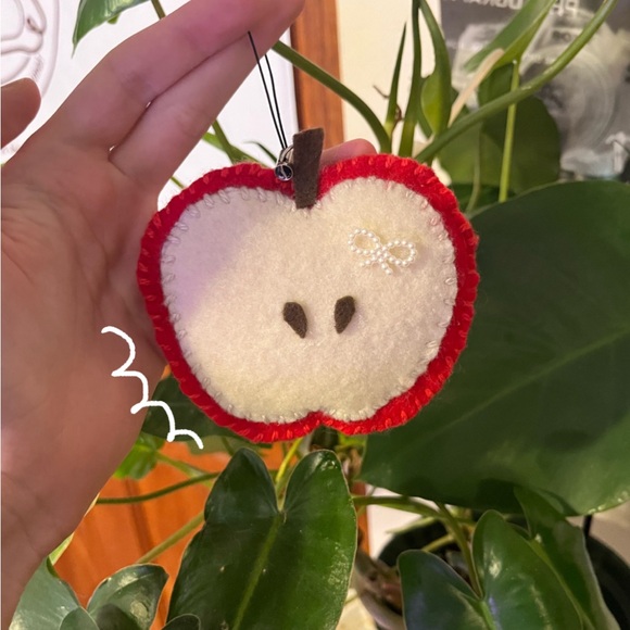 Accents | Cute Kawaii Felt Hand Sewn Apple Plush Fruit Keychain With ...